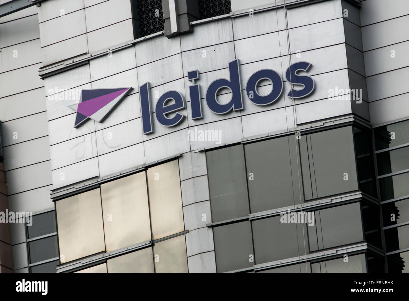 Leidos logo hi-res stock photography and images - Alamy