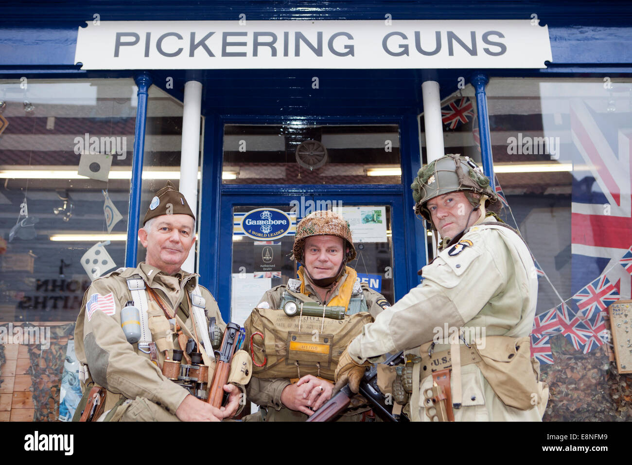 German field guns world war ii hi-res stock photography and images - Alamy