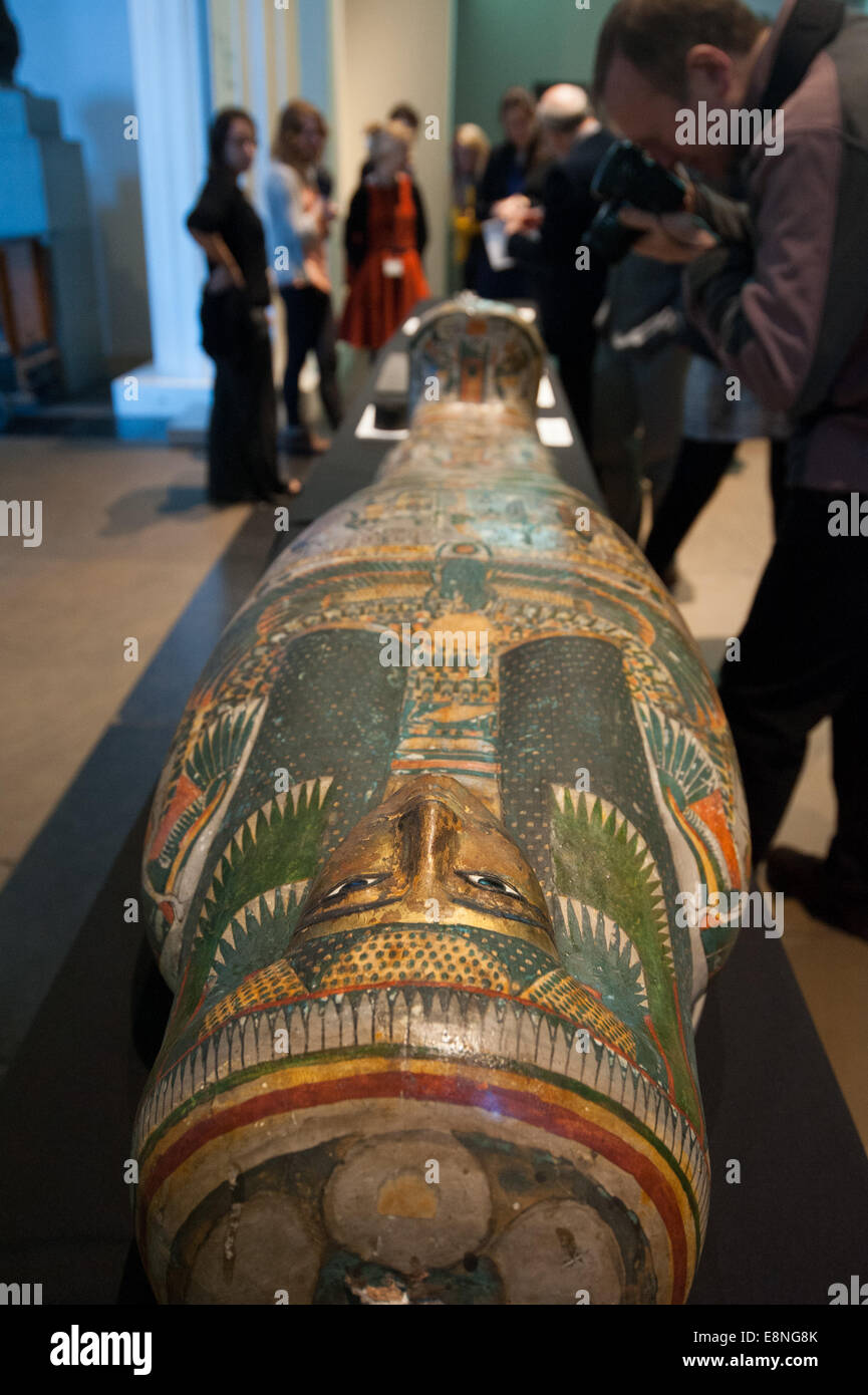 Mummy of the Ancient Egyptian priestess ‘Tamut’ - photocall held at the ...
