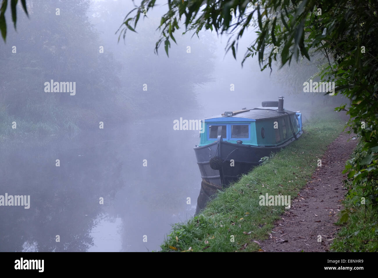 Narrowboat on river soar on hi-res stock photography and images - Alamy