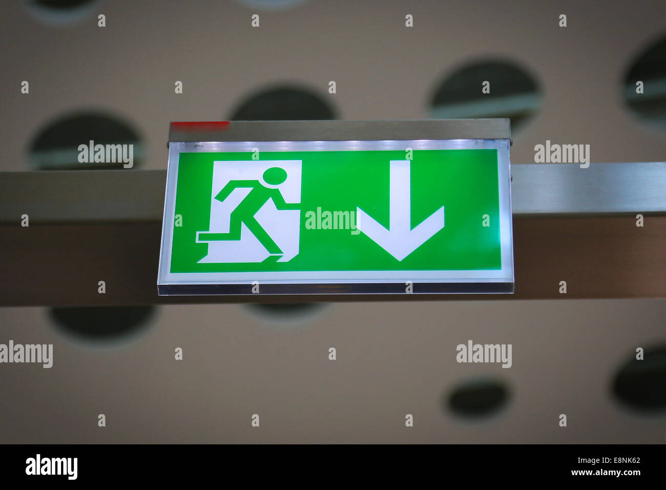 Emergency exit sign hi-res stock photography and images - Alamy