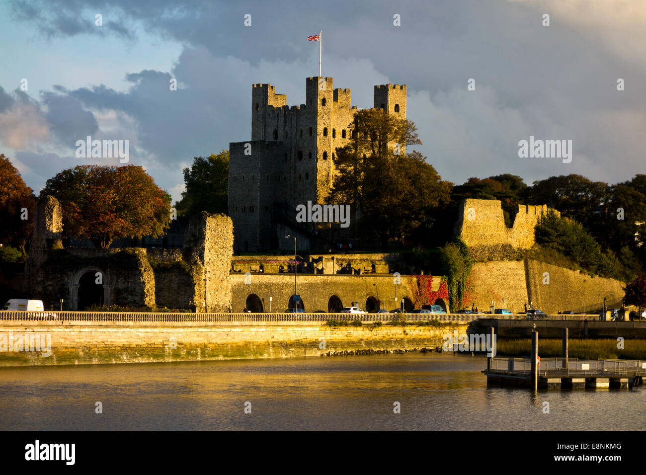 Rochester Castle River Medway Stock Photo - Alamy