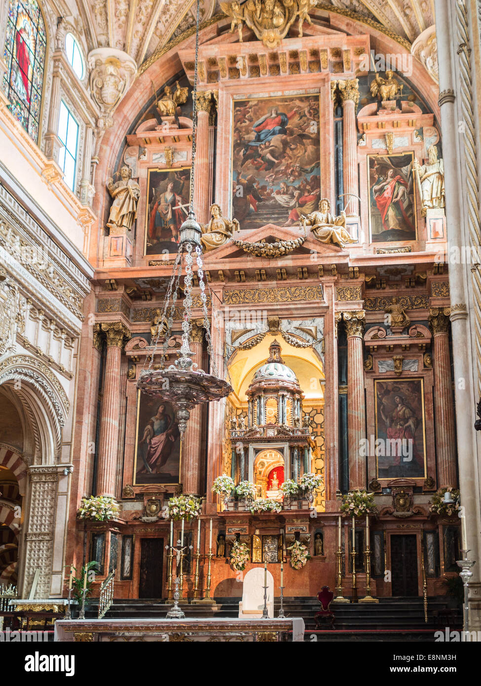 Capilla interior hi-res stock photography and images - Alamy