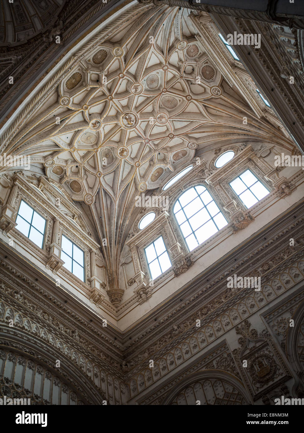 Capilla mayor hi-res stock photography and images - Alamy