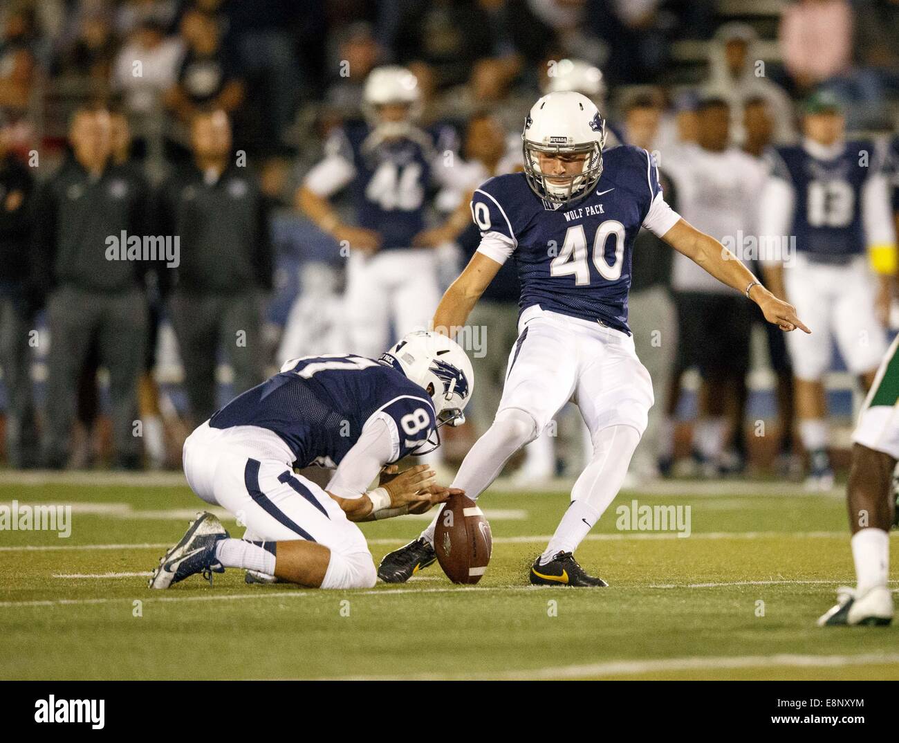 Nevada wolfpack football hi-res stock photography and images - Alamy