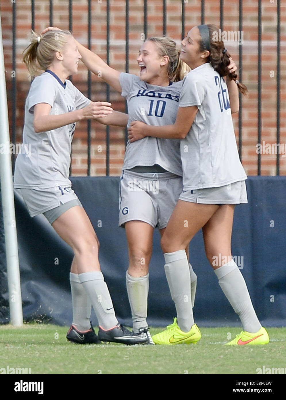 Emily shaw hi-res stock photography and images - Alamy