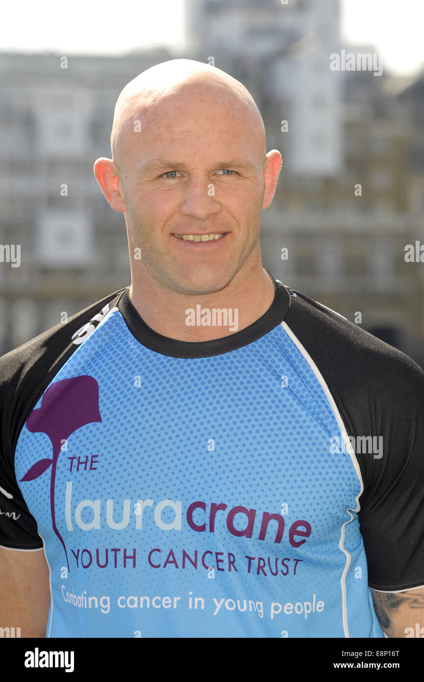 Virgin London Marathon: Celebrities - photocall Featuring: Keith Senior ...