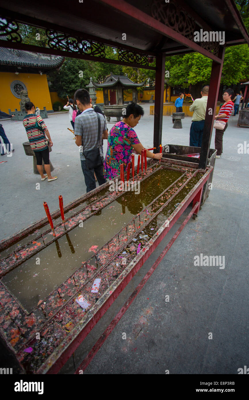 Longhua Temple, Shanghai, China Stock Photo - Alamy