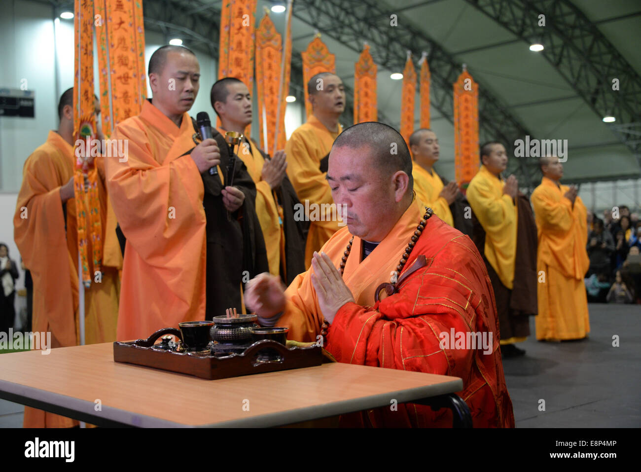 Shaolin temple uk hi-res stock photography and images - Alamy