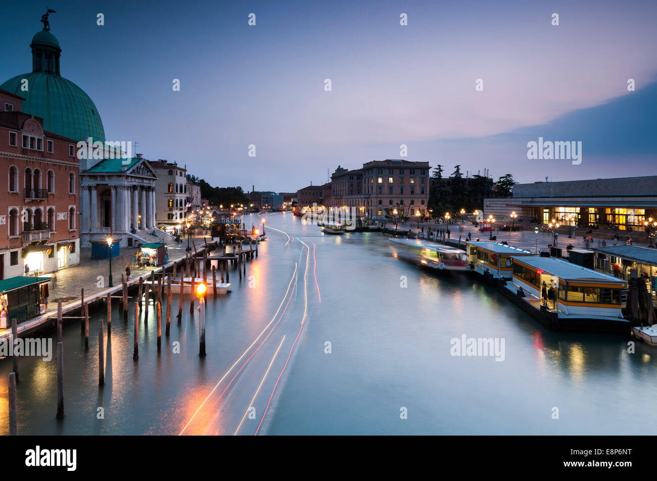 Evening in Venice, long exposure shot overlooking Grand Canal Stock ...