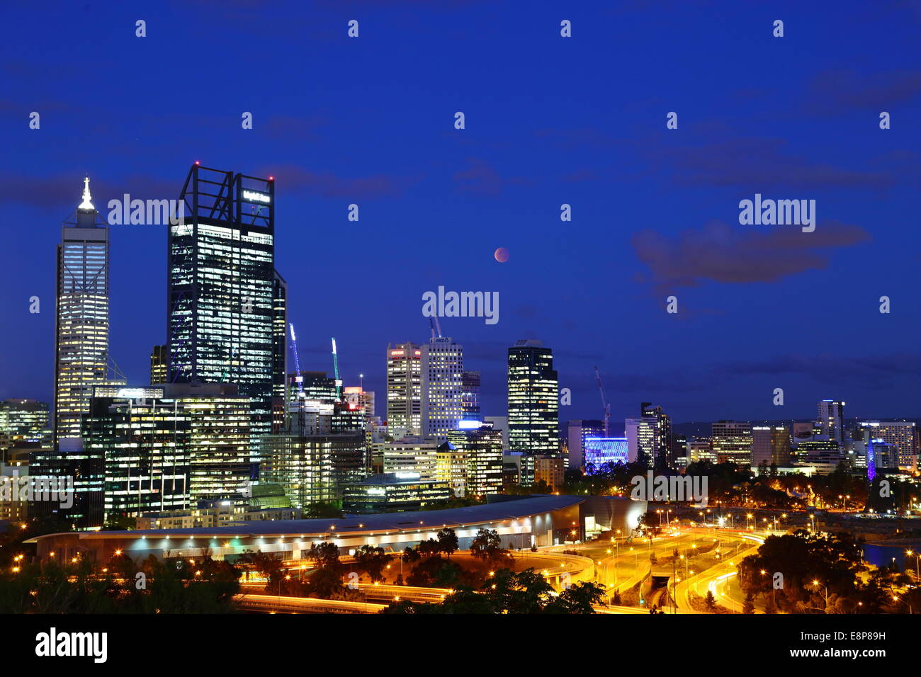 The full lunar eclipse on October 8, 2014 - a "blood moon" - over the ...