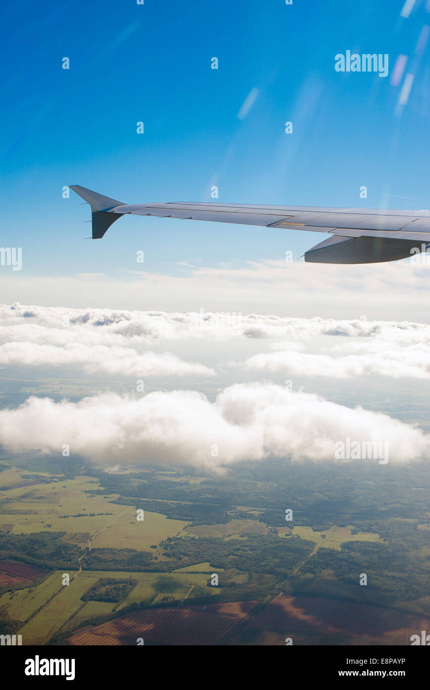 Wing of an airplane, view from window Stock Photo - Alamy