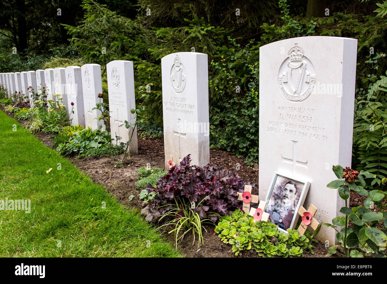 Military cemetery of Saint Symphorien, German and British war graves ...