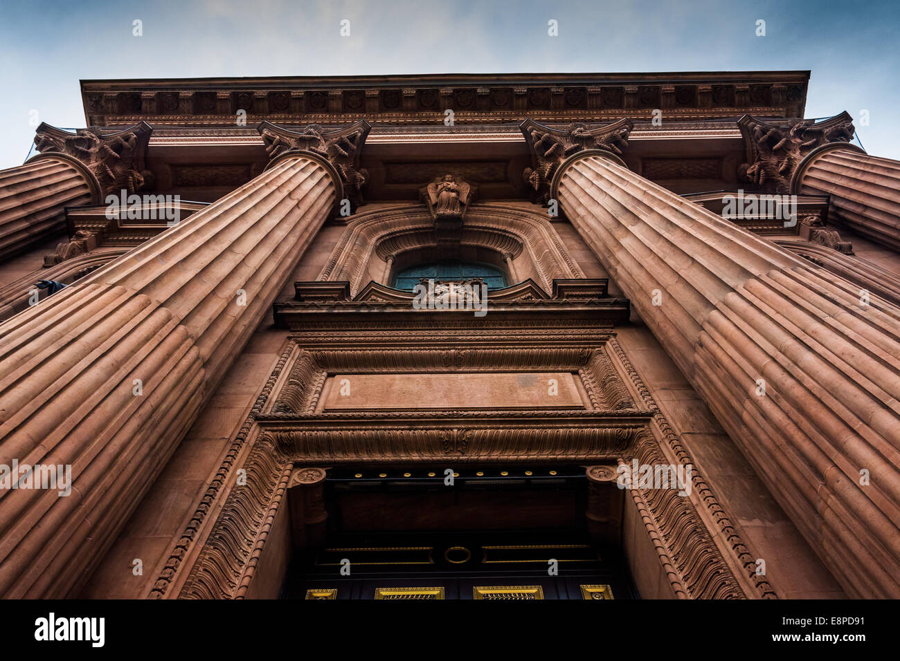 Philadelphia cathedral hi-res stock photography and images - Alamy