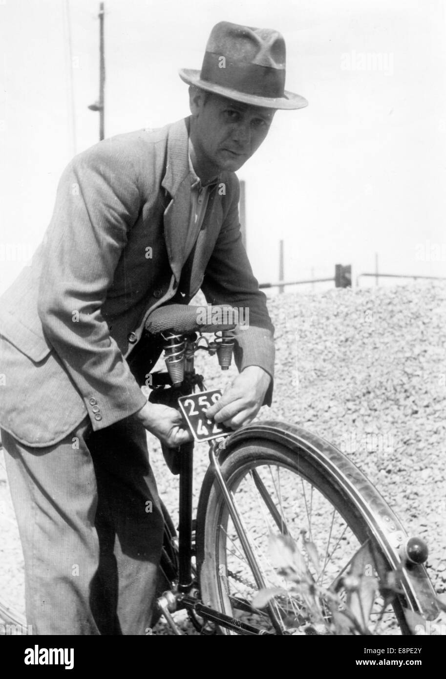The picture from a Nazi news report shows a German refugee removing the ...