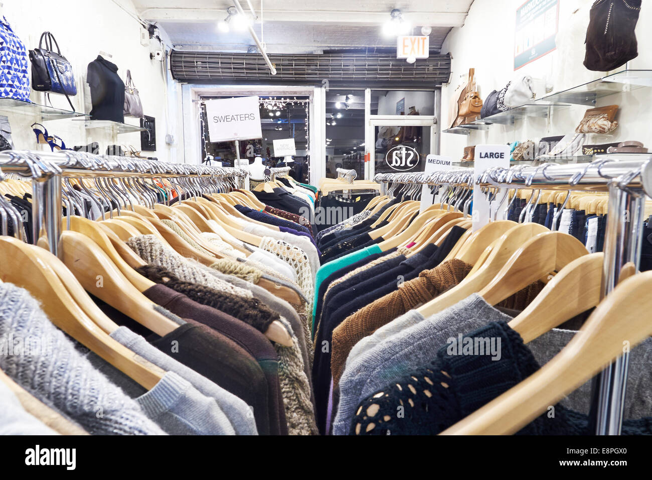 Clothes sizes hi-res stock photography and images - Alamy