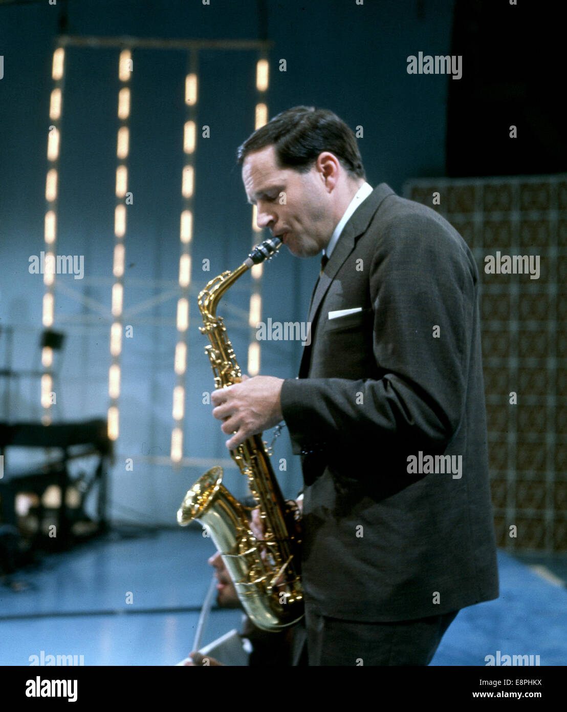 Johnny dankworth 1964 hi-res stock photography and images - Alamy