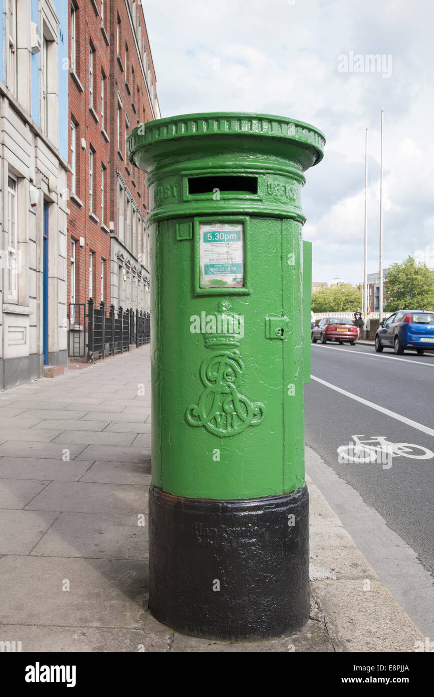 Green Post Box, Dublin, Ireland Stock Photo - Alamy