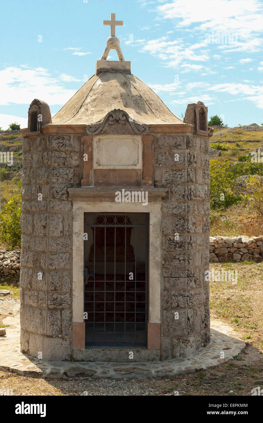 Shrine near Velo Grablje village, Hvar island, Croatia Stock Photo - Alamy