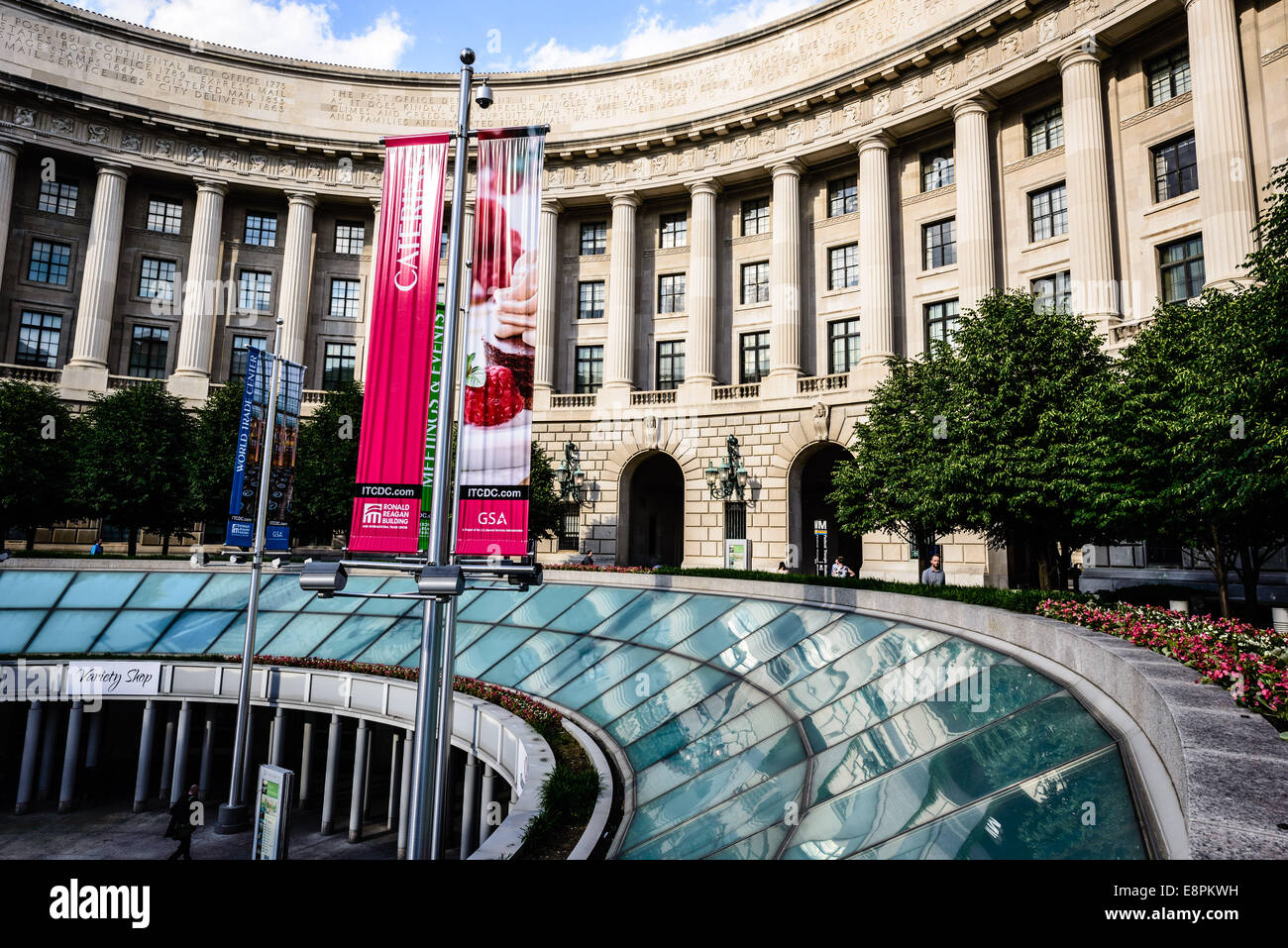 William Jefferson Clinton Federal Building (formerly Ariel Rios ...