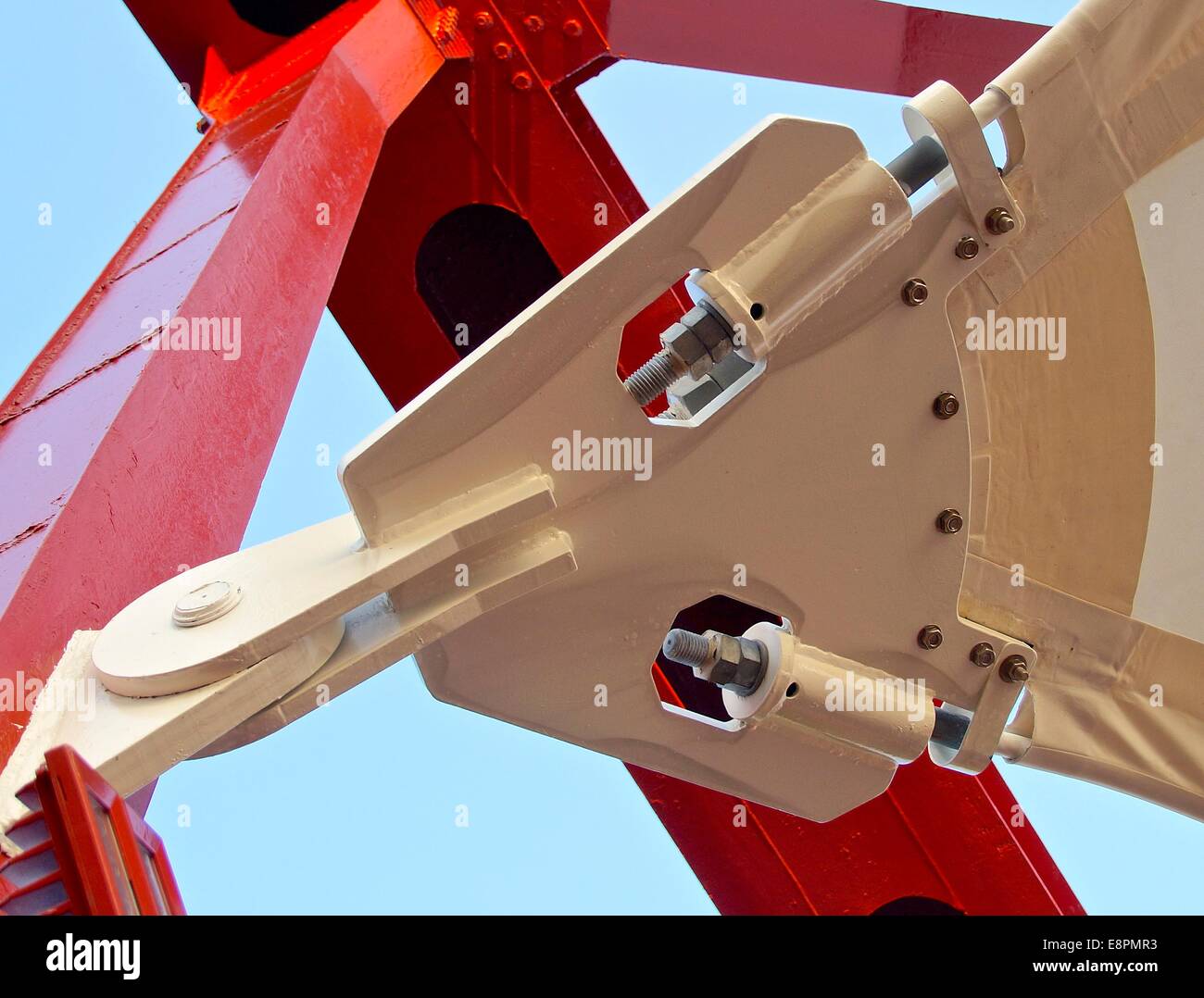 The arch of a modern suspension bridge Stock Photo - Alamy