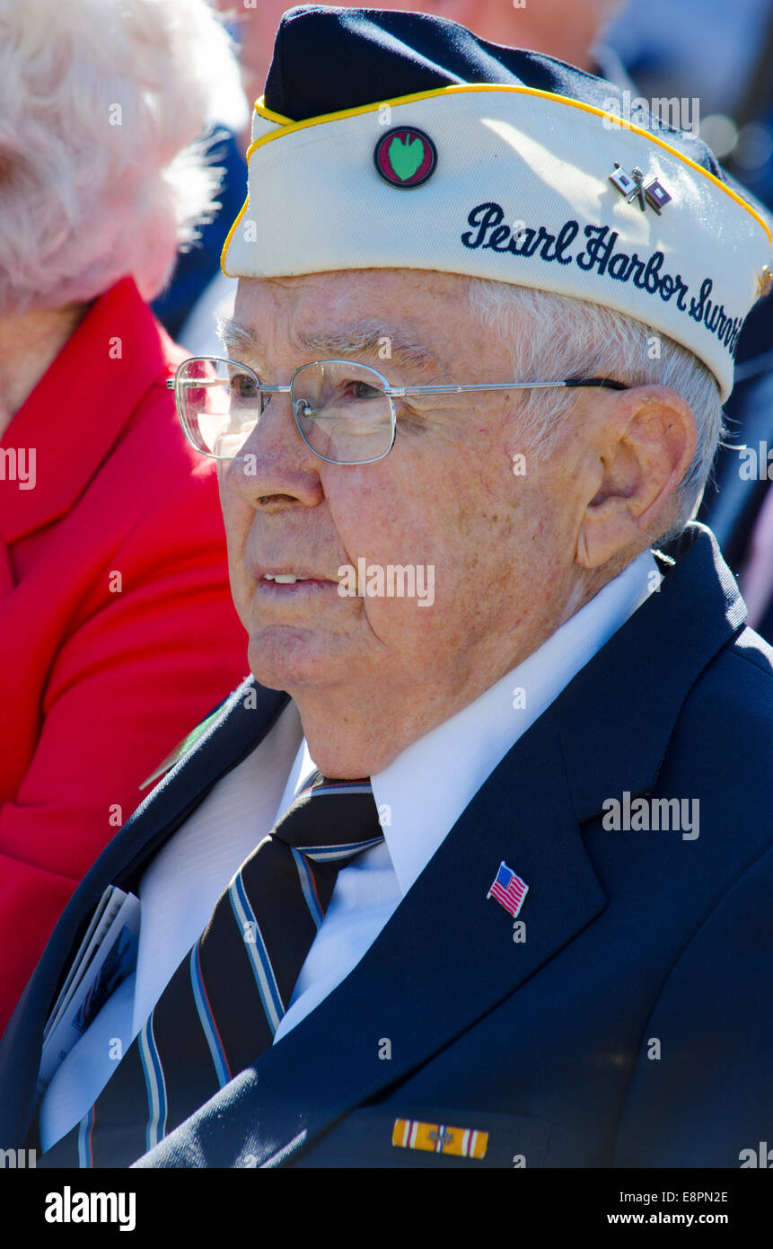 A World War II Veteran and Pearl Harbor Survivor stands at attention ...