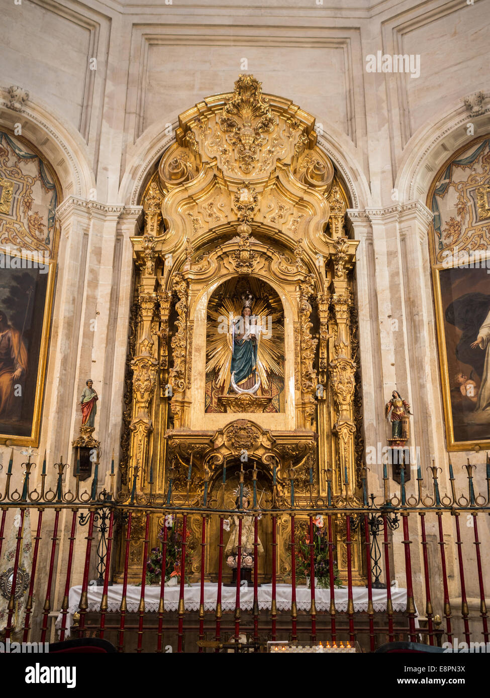 Granada Cathedral small altar Stock Photo - Alamy
