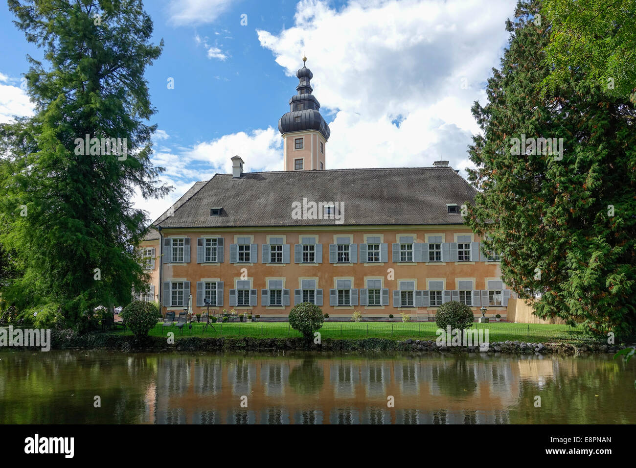 Planegg castle hi-res stock photography and images - Alamy