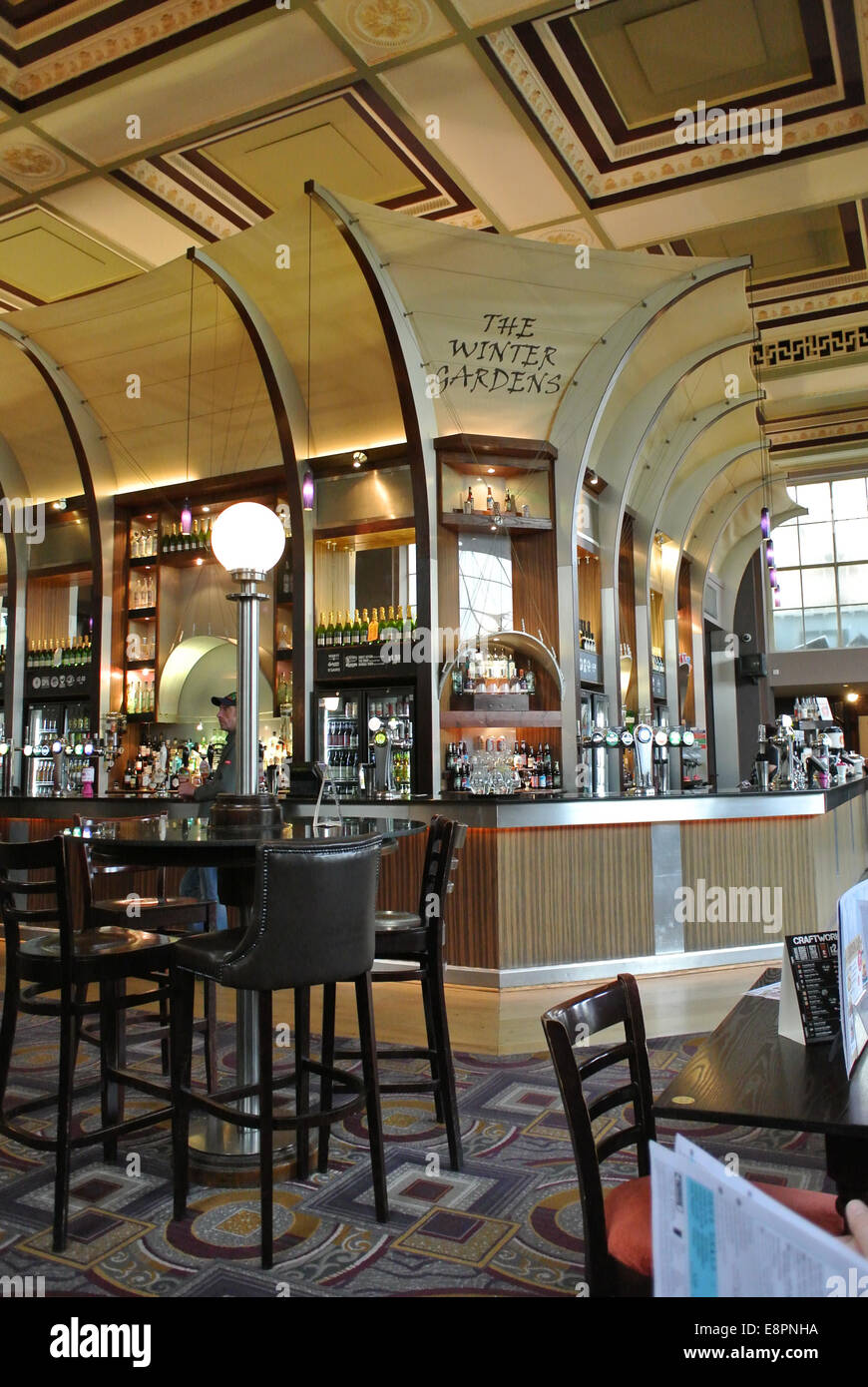 J D Wetherspoon Harrogate Yorkshire England UK Stock Photo - Alamy