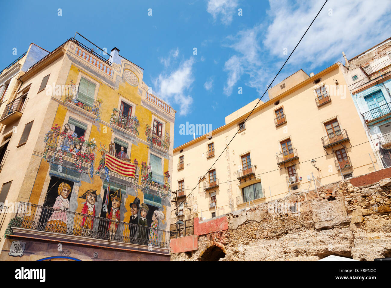 BARCELONA, SPAIN - AUGUST 16, 2014: Colorful house facade with painting ...