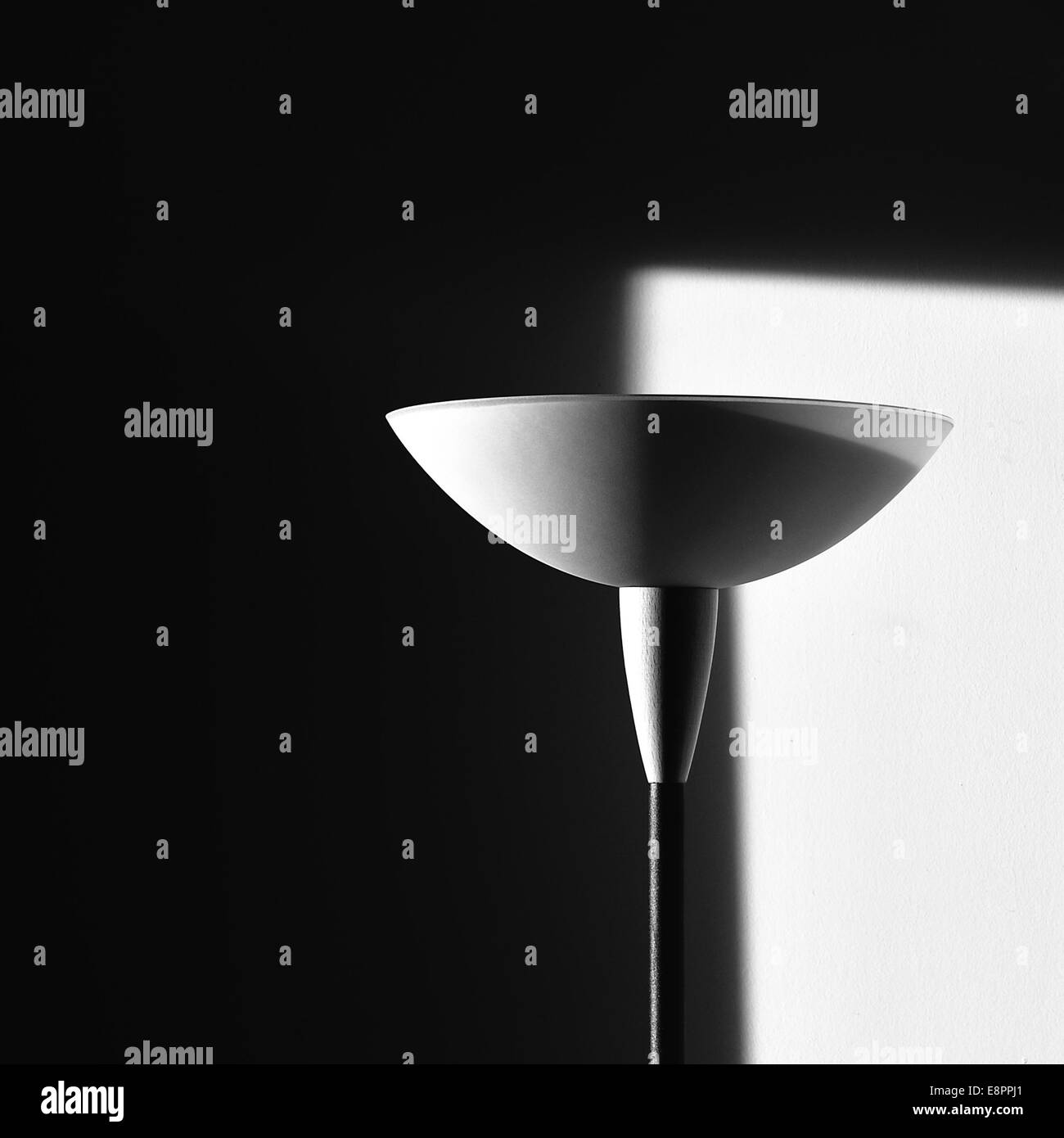 Shadow art house hi-res stock photography and images - Alamy