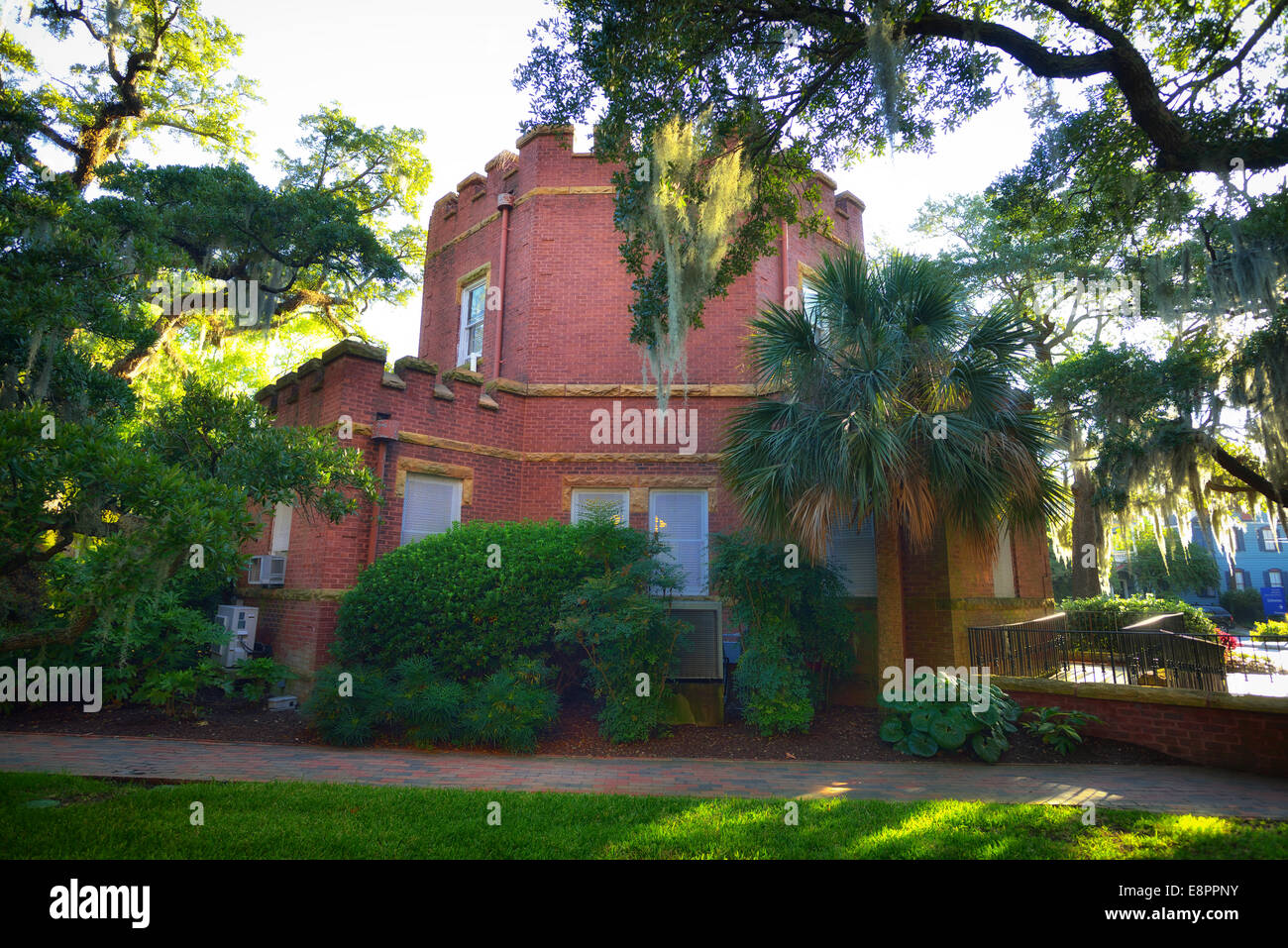 Octagonal library hi-res stock photography and images - Alamy