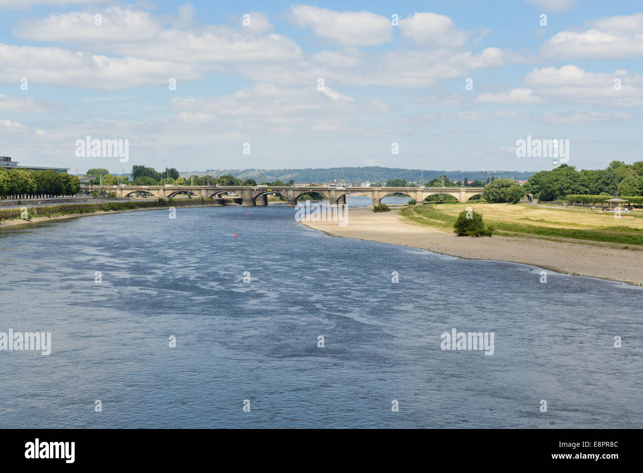 Elbe crossing hi-res stock photography and images - Alamy