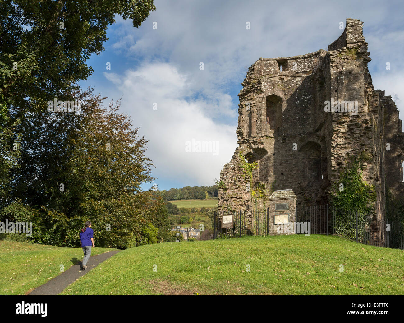 Crickhowell walk hi-res stock photography and images - Alamy