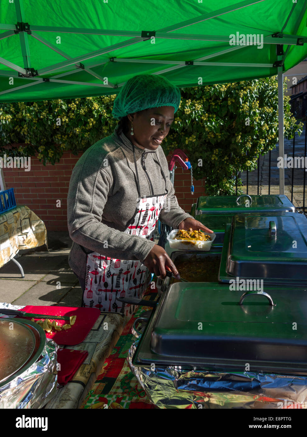 Lady serving woman hi-res stock photography and images - Alamy