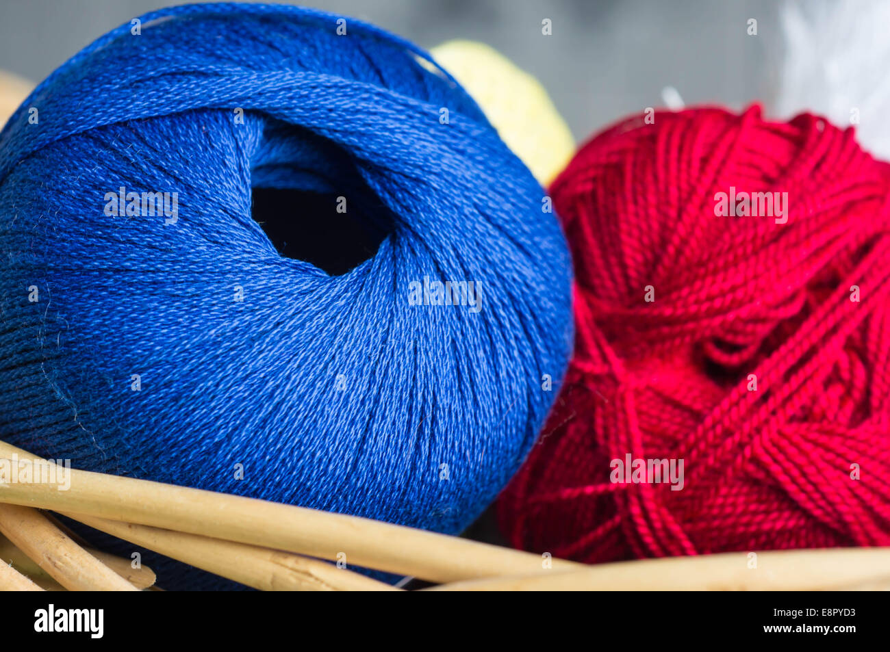Red yarn hi-res stock photography and images - Alamy