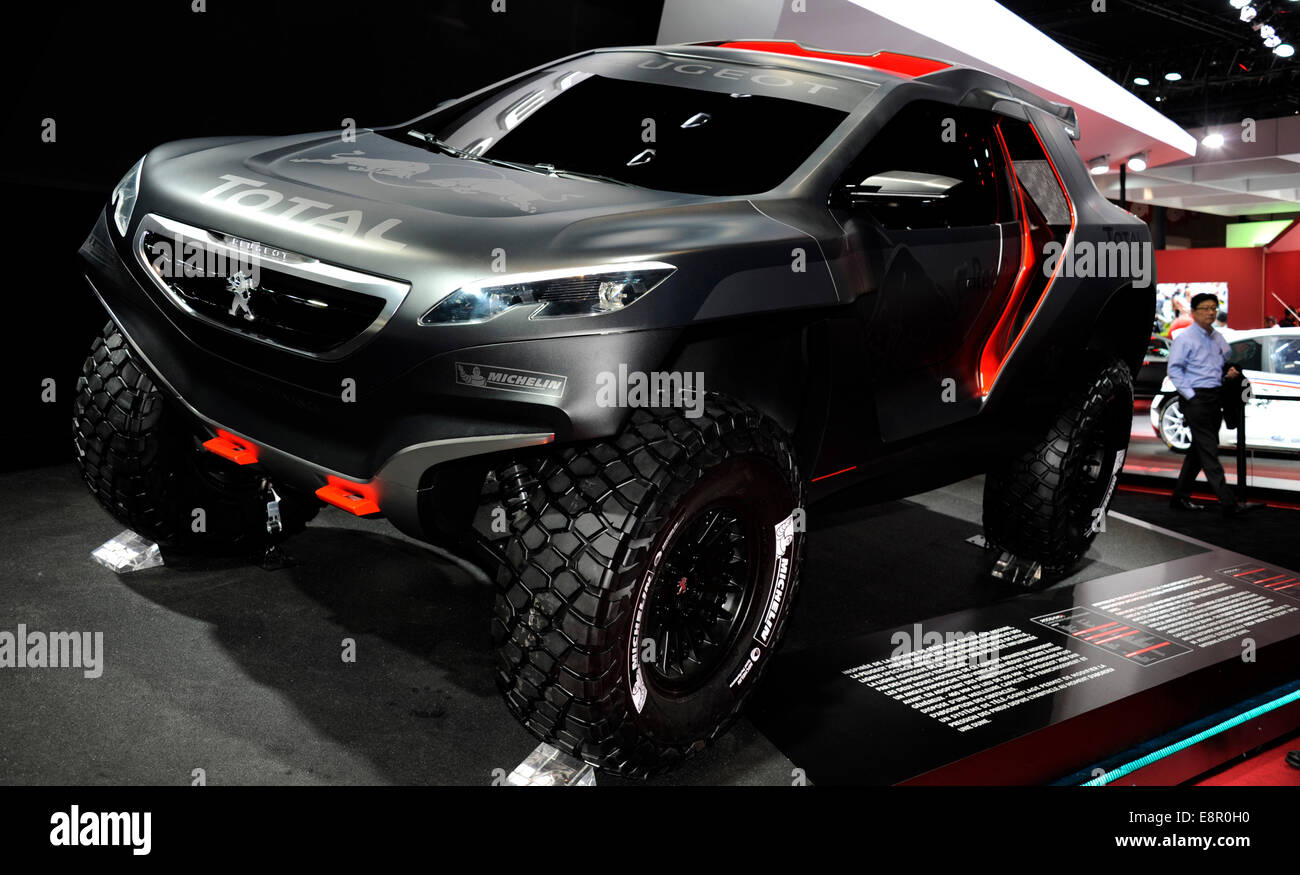 Peugeot 2008 dkr hi-res stock photography and images - Alamy
