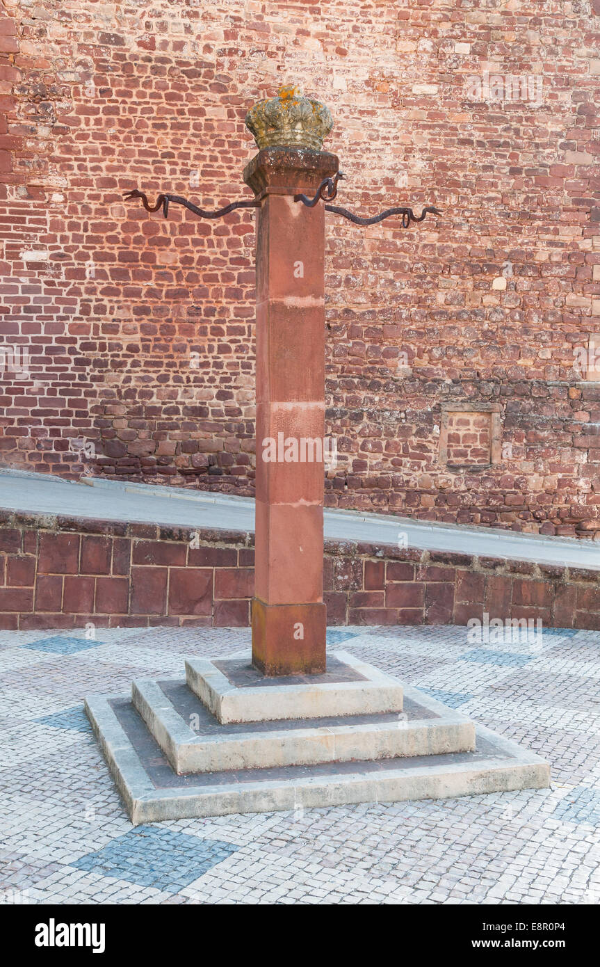 Ancient Pillory High Resolution Stock Photography and Images - Alamy