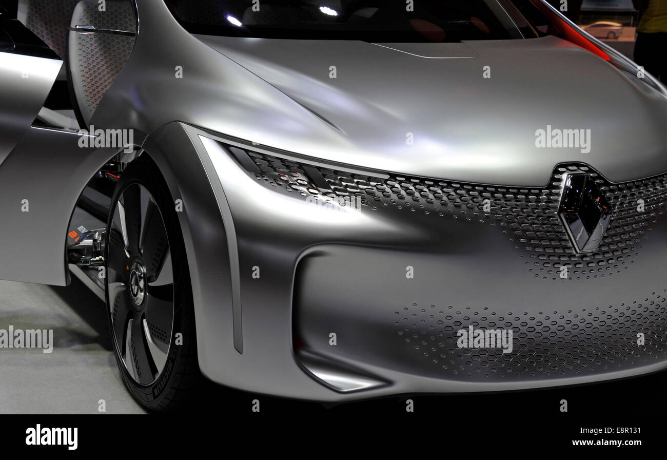 Renault Ecolab Concept,1l/100Km,Paris Motor Show,France Stock Photo - Alamy
