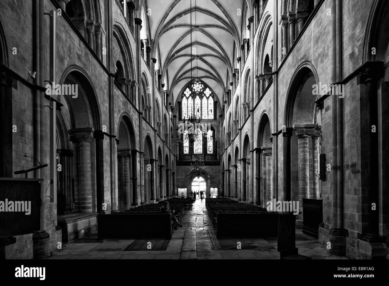Vaulted ceilings cathedral england hi-res stock photography and images ...