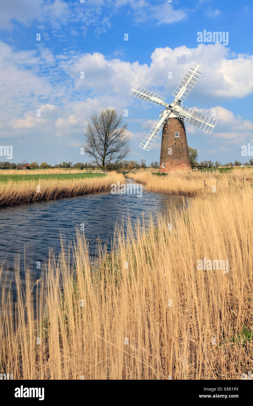Hardley windill mill hi-res stock photography and images - Alamy