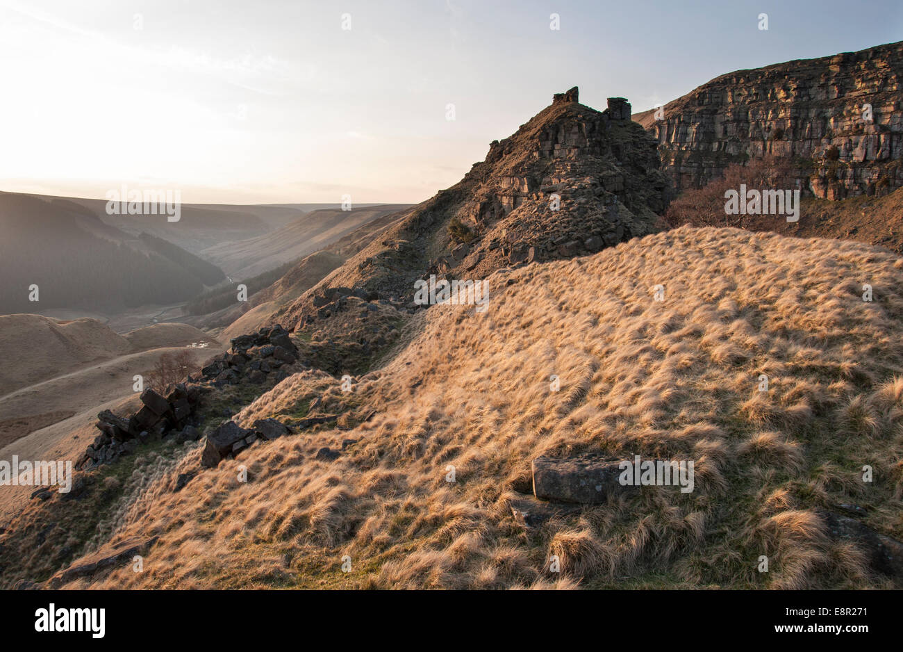 Alport castles on a late spring evening. Peak District landscape Stock ...
