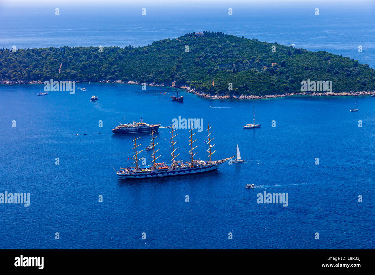 Aerial view of yachts sailing and boats in Adriatic Sea Stock Photo - Alamy