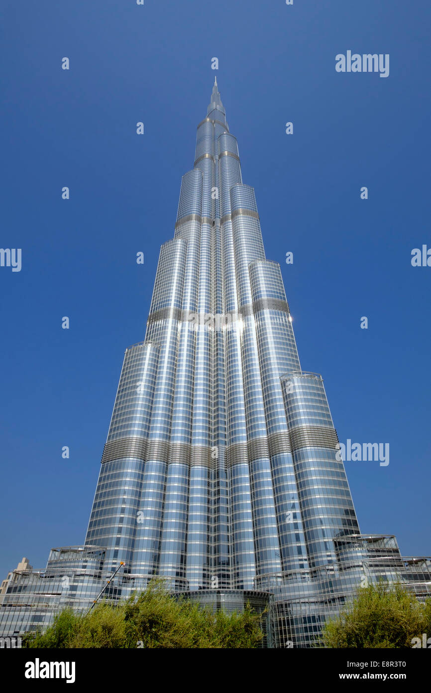 Downtown skyscraper hi-res stock photography and images - Alamy