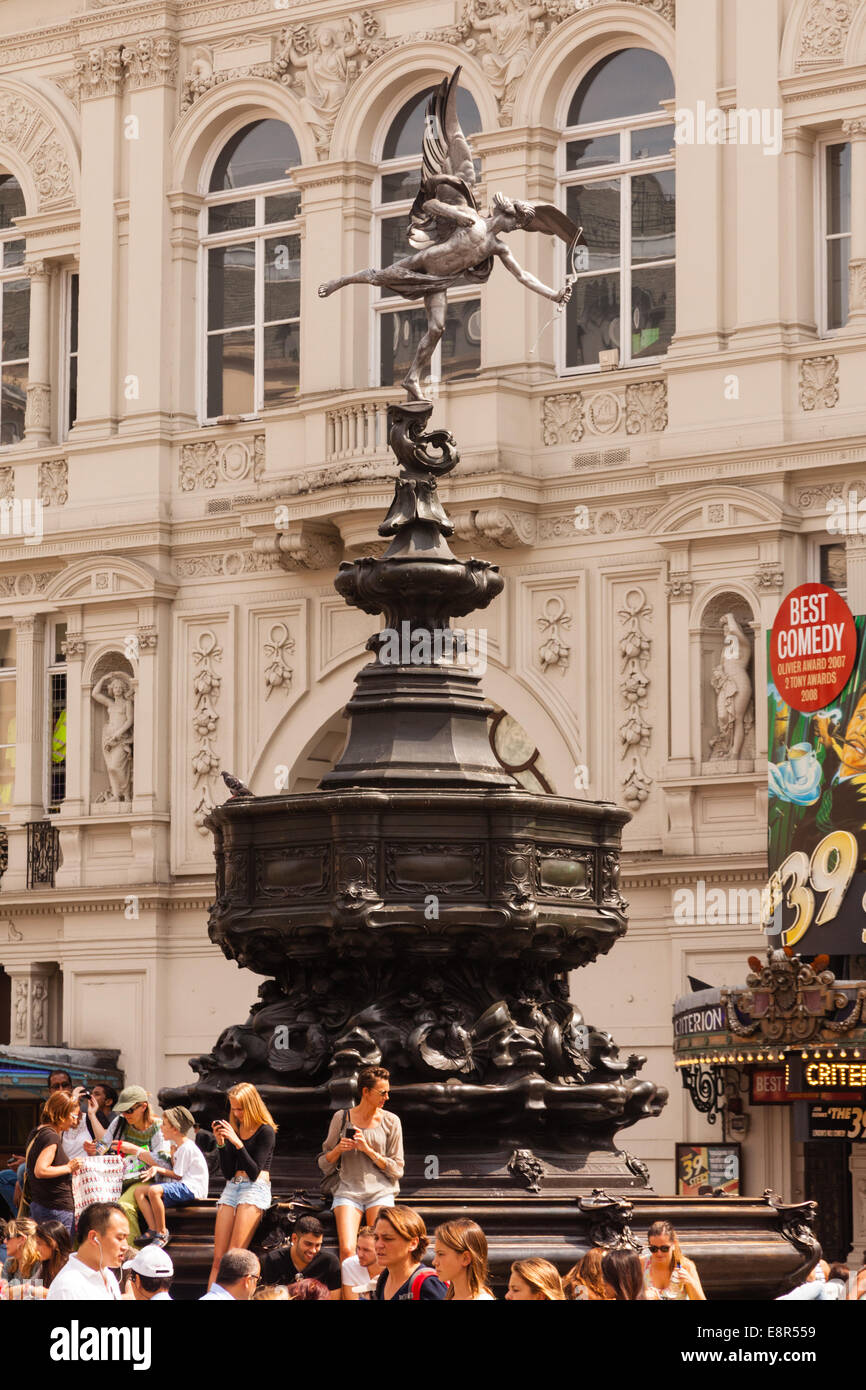 Piccadilly Circus and the statue of Eros, London, England, United ...