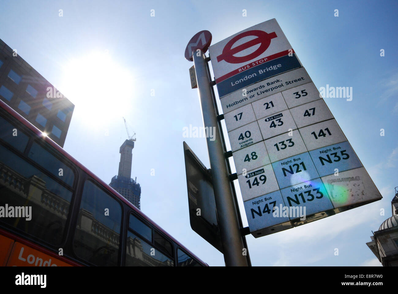 England london uk bus bus stop busstop hi-res stock photography and ...