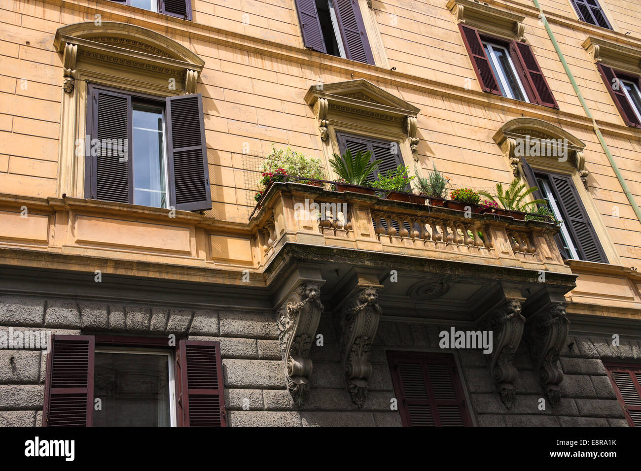Flowers on the balcony of the beautiful Italian home Stock Photo - Alamy