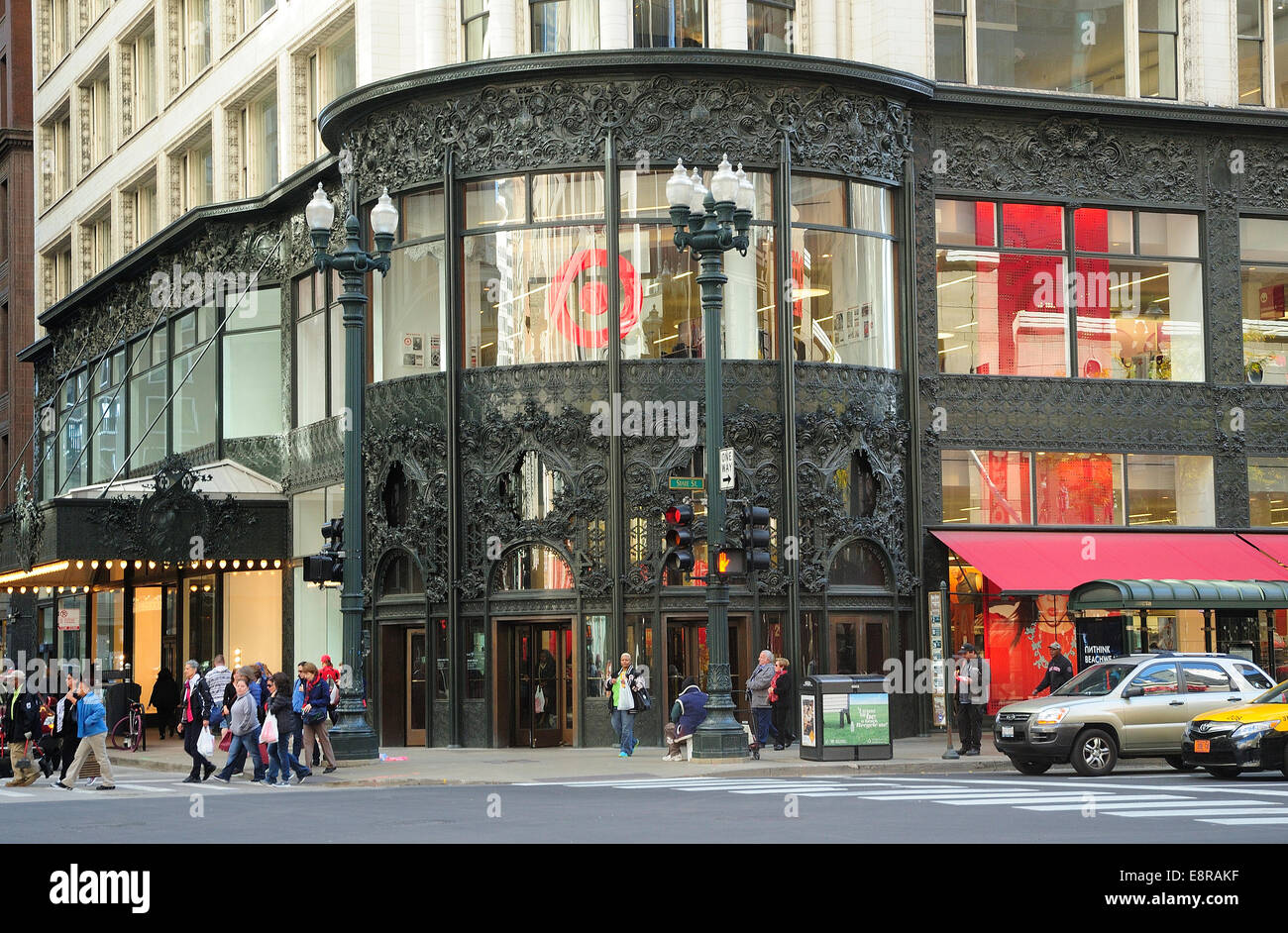 Ornate Iron Works on the entrance to what used to be Chicago's Carson ...