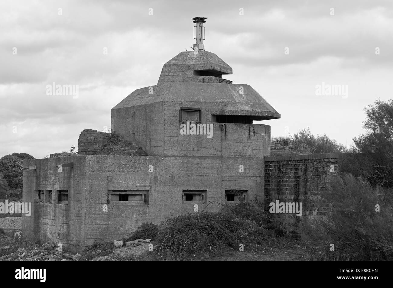World war two defence bunker hi-res stock photography and images - Alamy