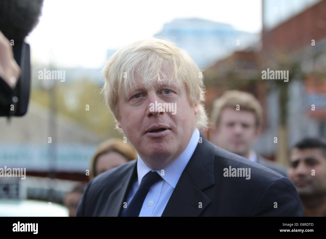 Boris Johnson leaving his promotion of traceable fluids in Harrow to ...